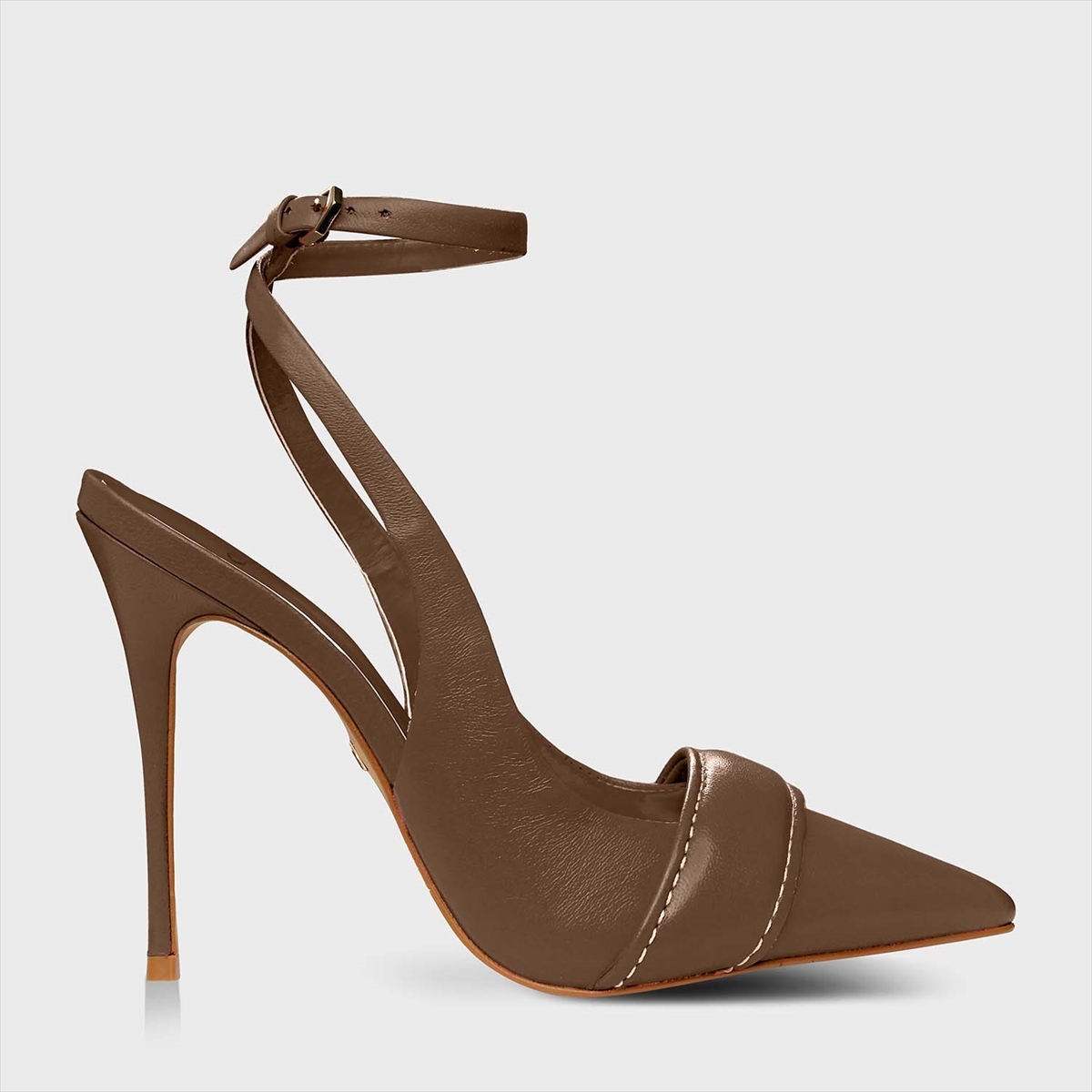 Scarpin Slingback Detail Salto Fino Couro Mocha