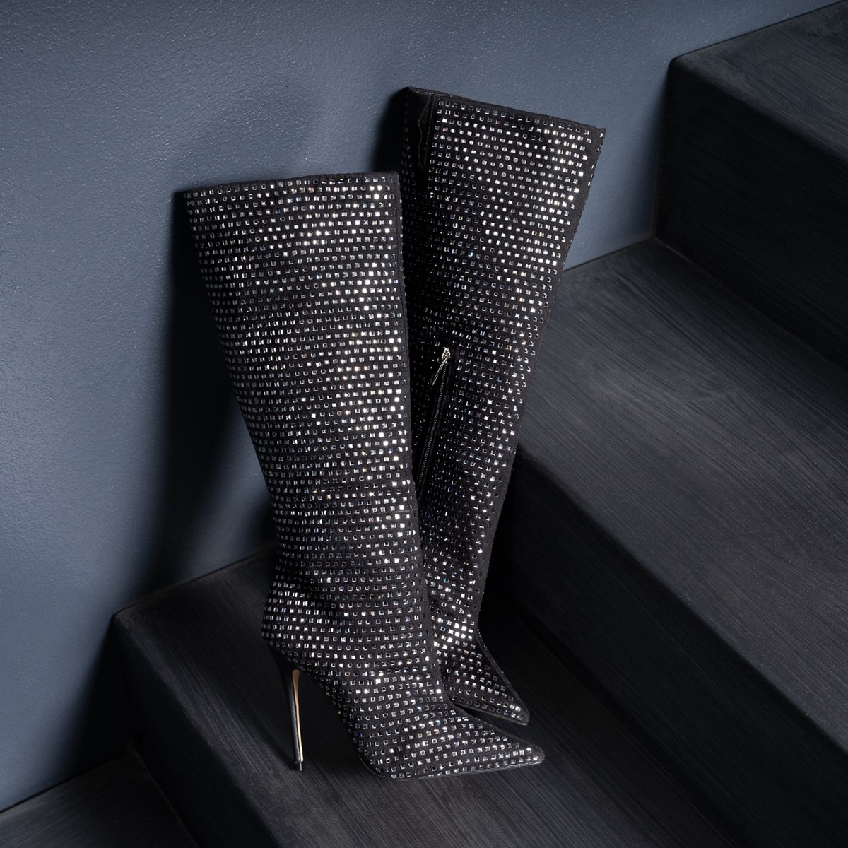 Bota Crystal Cano Longo Couro Suede Preto