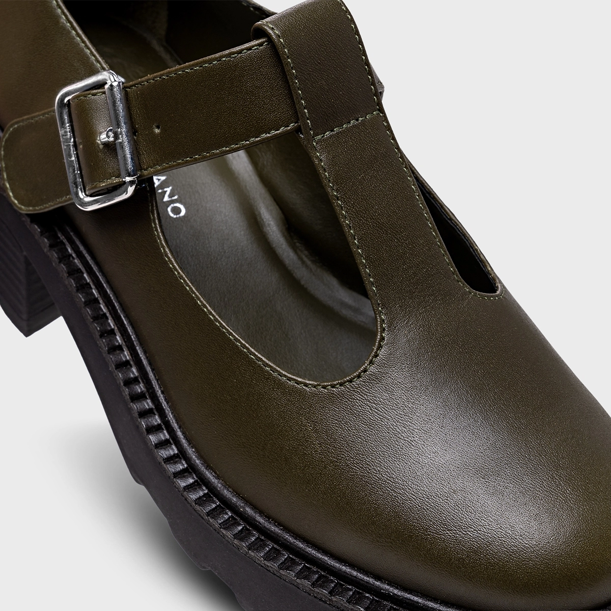 Loafer Mary Jane Tratorada Couro Verde Herb - Loafer Mary Jane ...