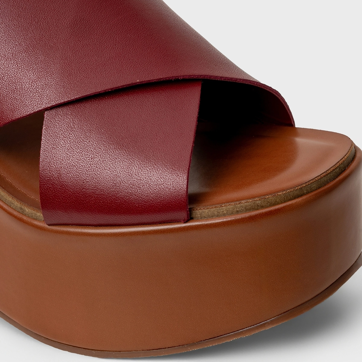 Sandália Buckle Tiras Maxi Anabela Couro Vinho Merlot - Sandália Buckle ...